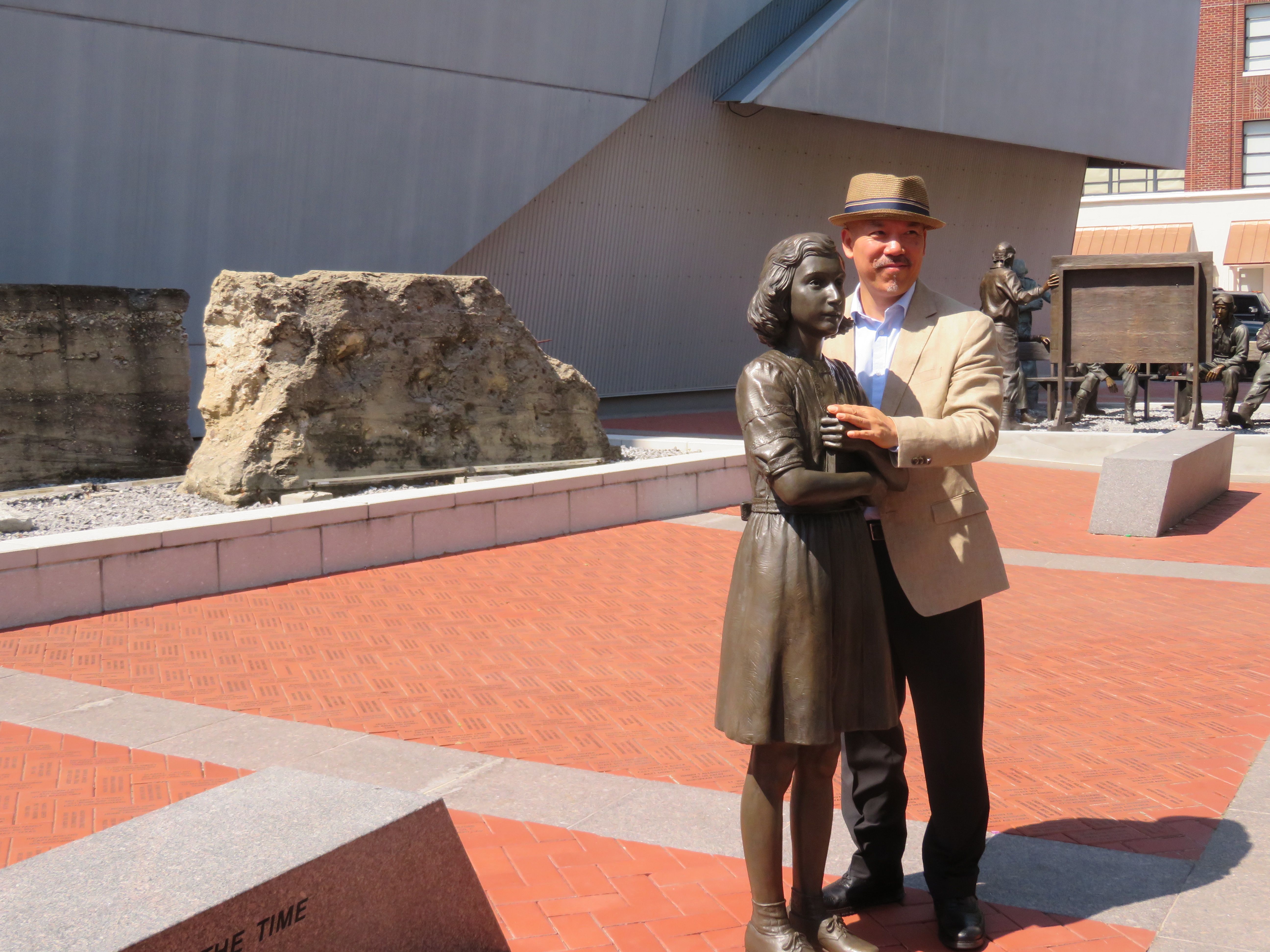 Anne Frank sculpture installed at Founders Plaza of WW2 Museum ...