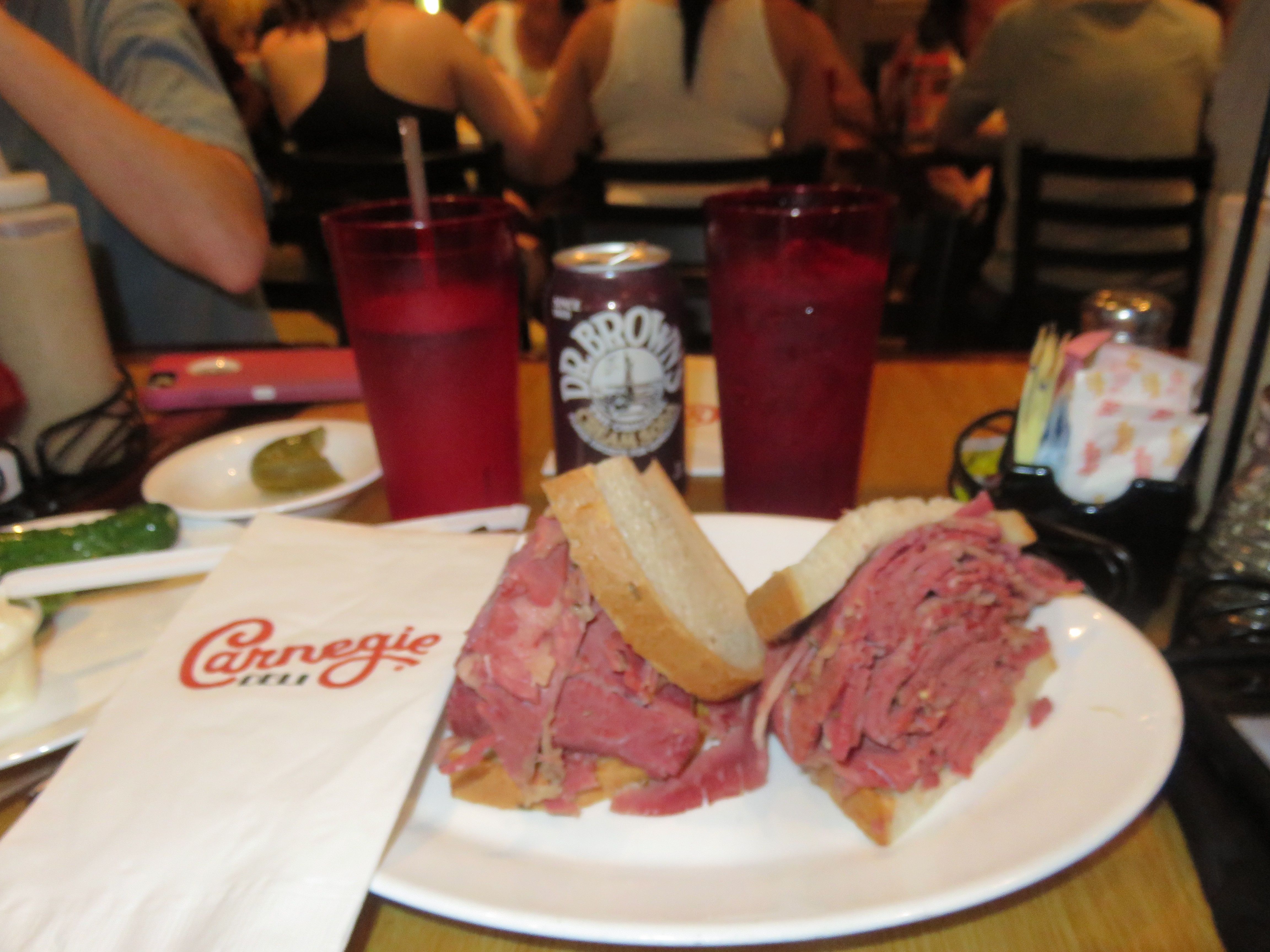 Carnegie Deli to close at end of 2016 - Crescent City Jewish News ...