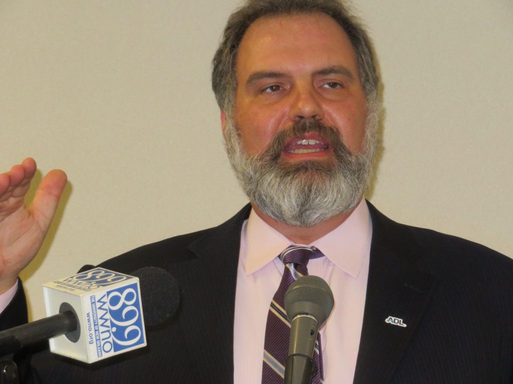 Fielkow and Ahlquist hold joint press briefing on security - Crescent ...