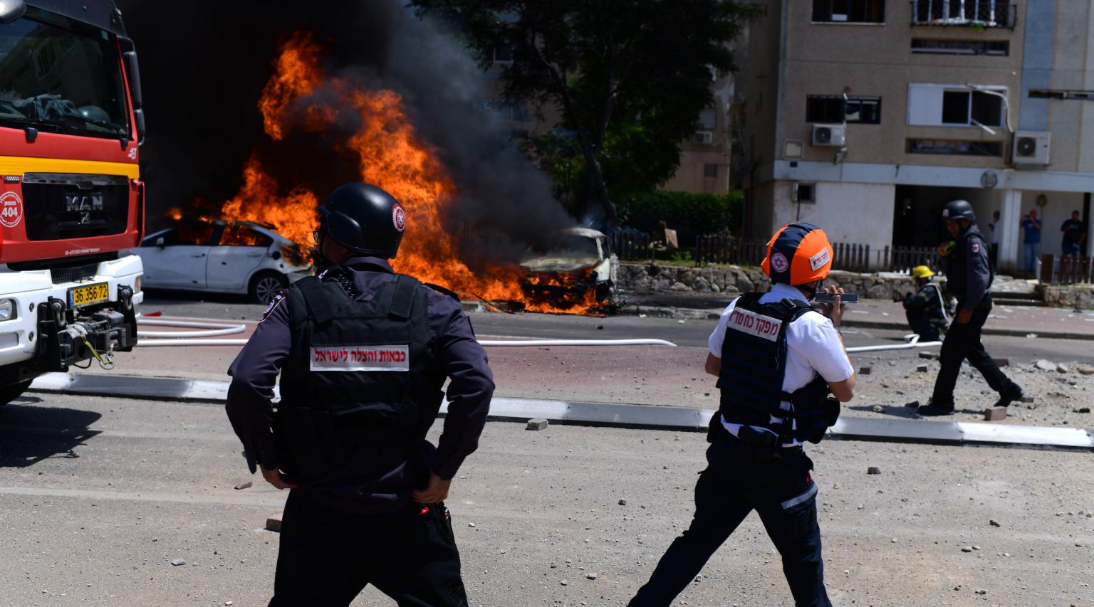 Escalating rocket fire between Gaza and Israel leaves 2 Israelis and at ...