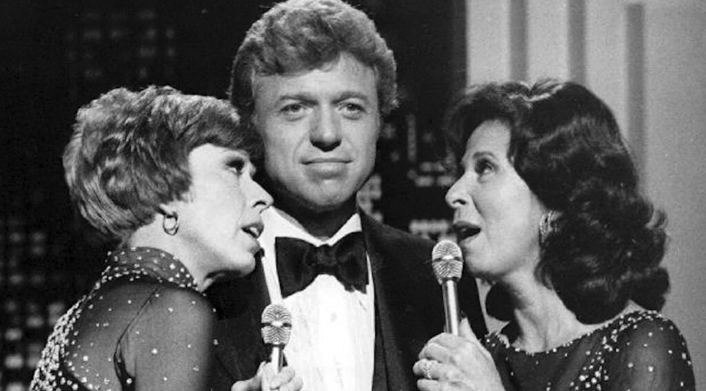 Singer Steve Lawrence, son of a cantor and half of ‘Steve and Eydie ...