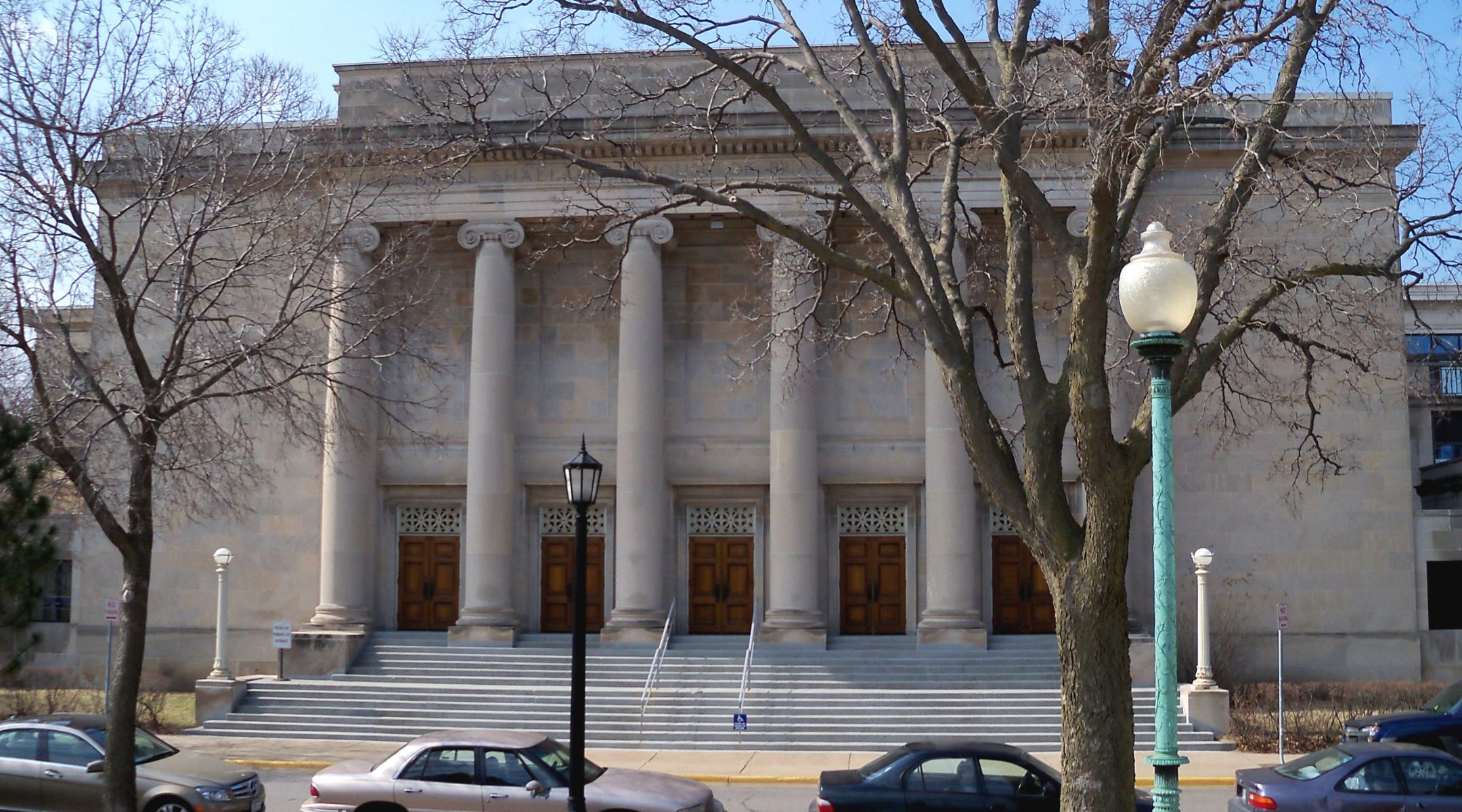 Minneapolis police arrest man for ‘terroristic threats’ made to ...