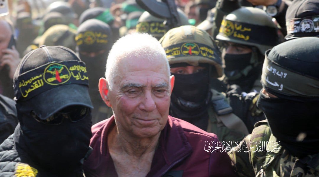 In Gadi Mozes, the octogenarian freed from Gaza, Israelis see an icon ...