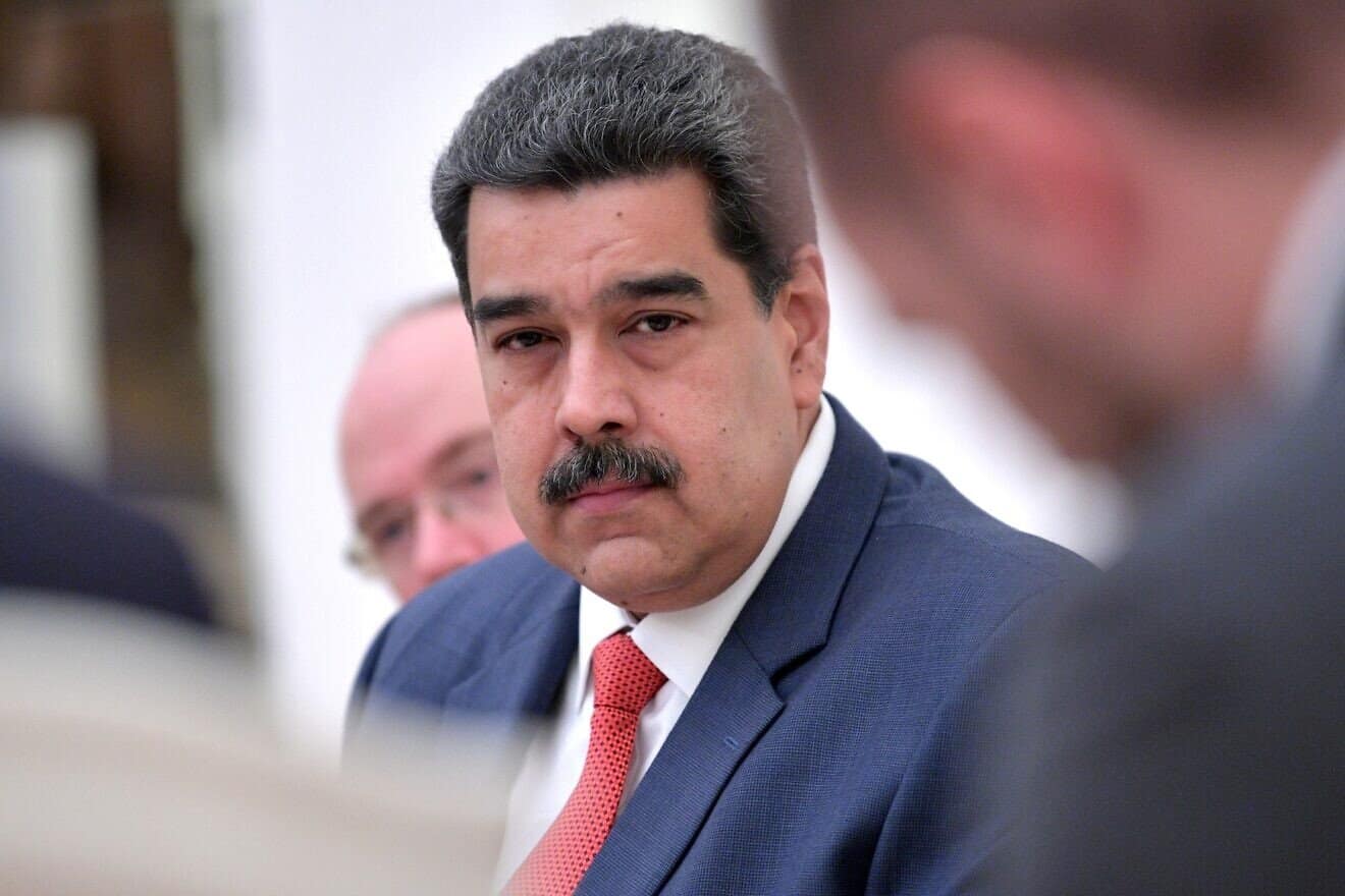 US captures Maduro, wife in military strike on Venezuela - Crescent ...